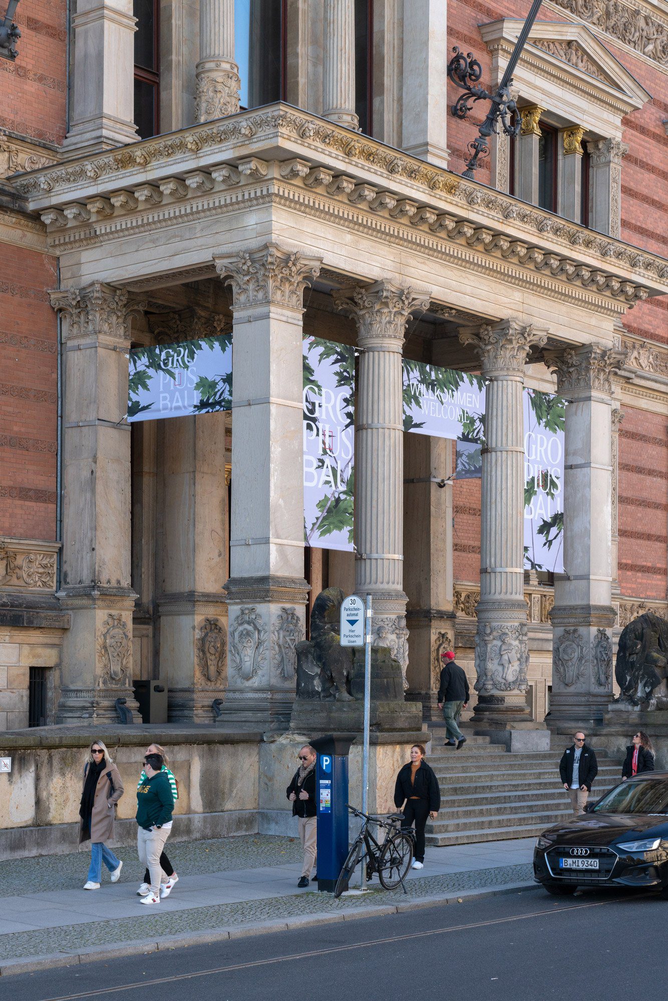 Gropius Bau — Berliner Festspiele Summer - UNA NAU